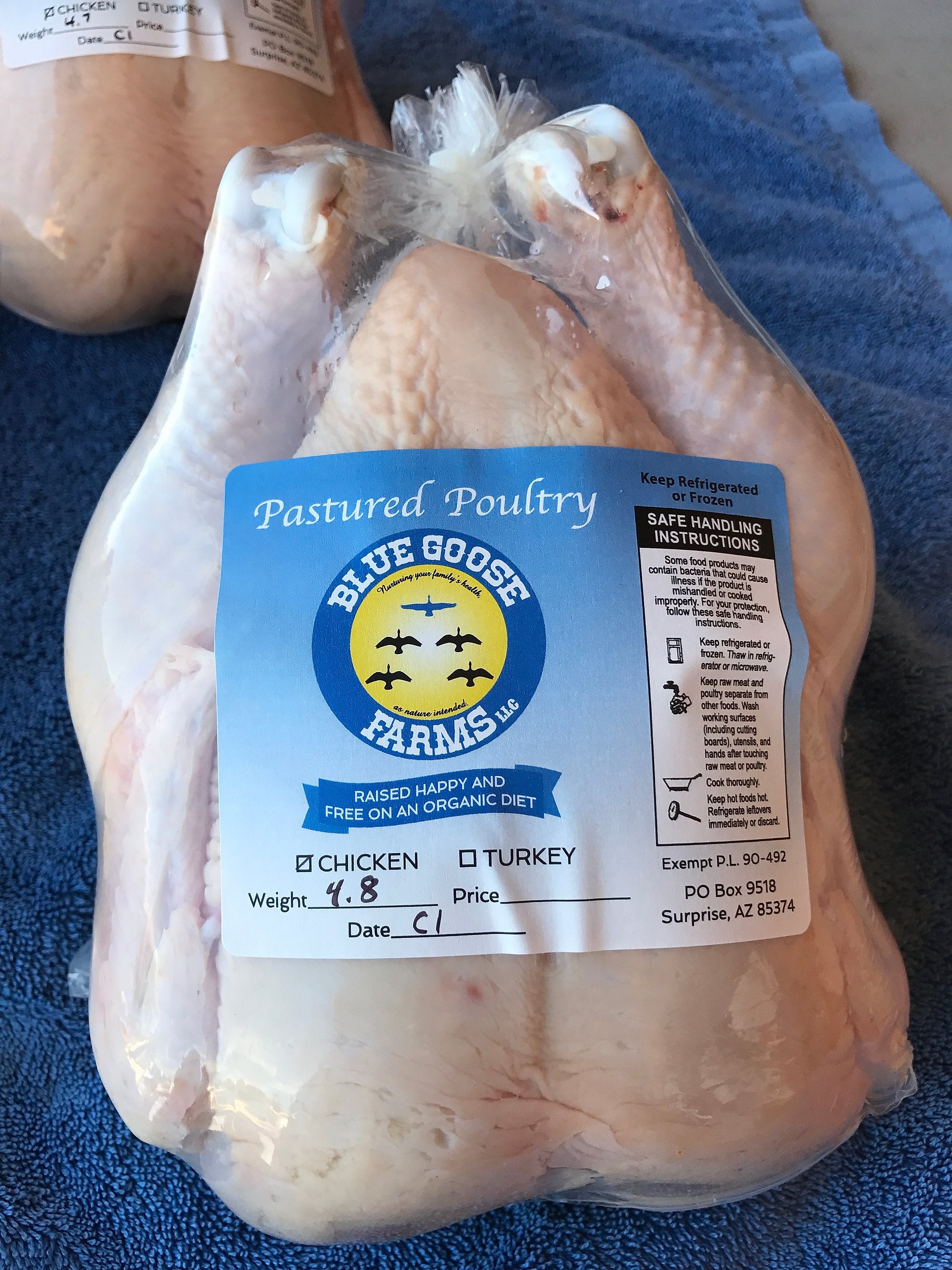Whole chicken 3-4lbs – BlueGooseFarms